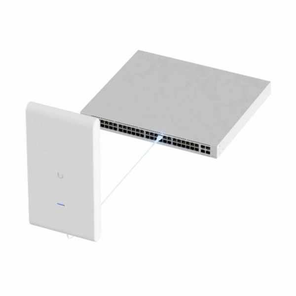 Ubiquiti dostopna točka WiFi AC Mesh Pro UAP-AC-M-PRO - Tech Trade Center